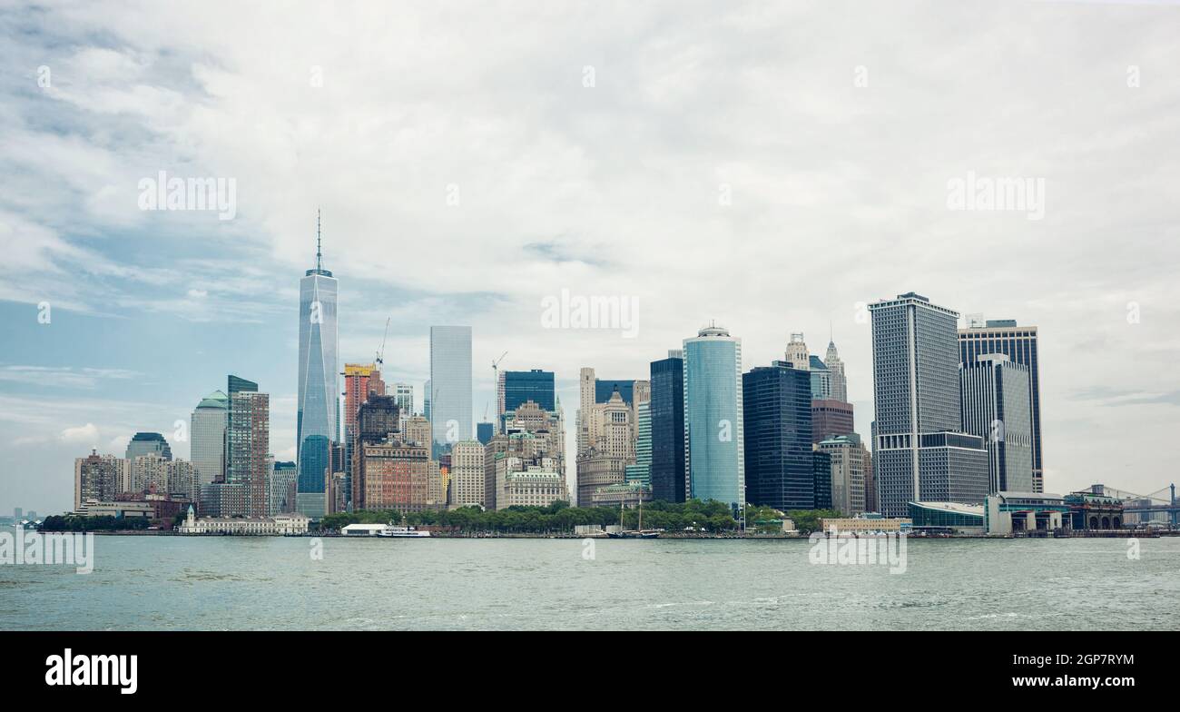 New York City, financial business buildings in Manhattan Stock Photo ...