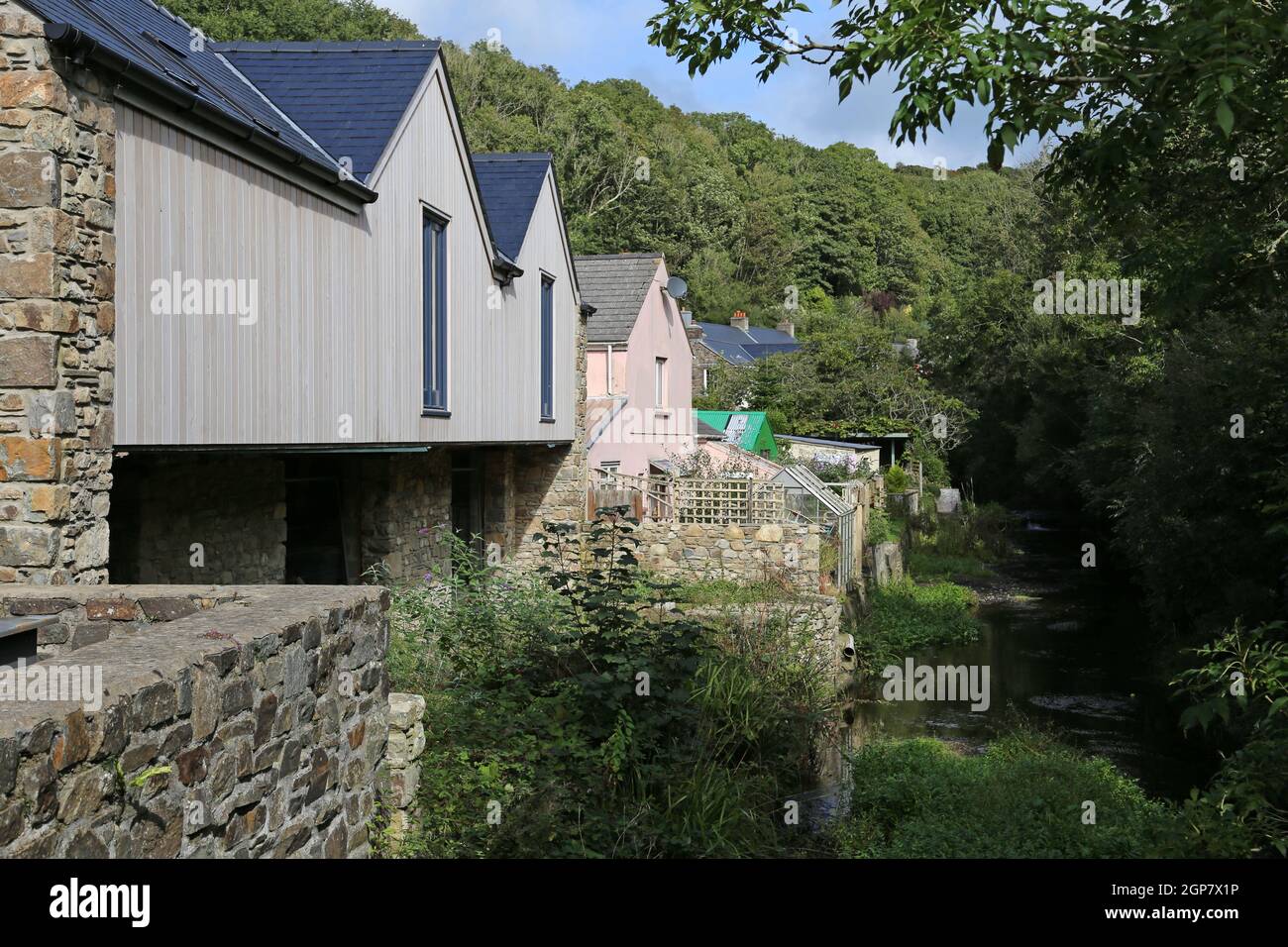 Pembrokeshire solva cottage hi-res stock photography and images - Alamy