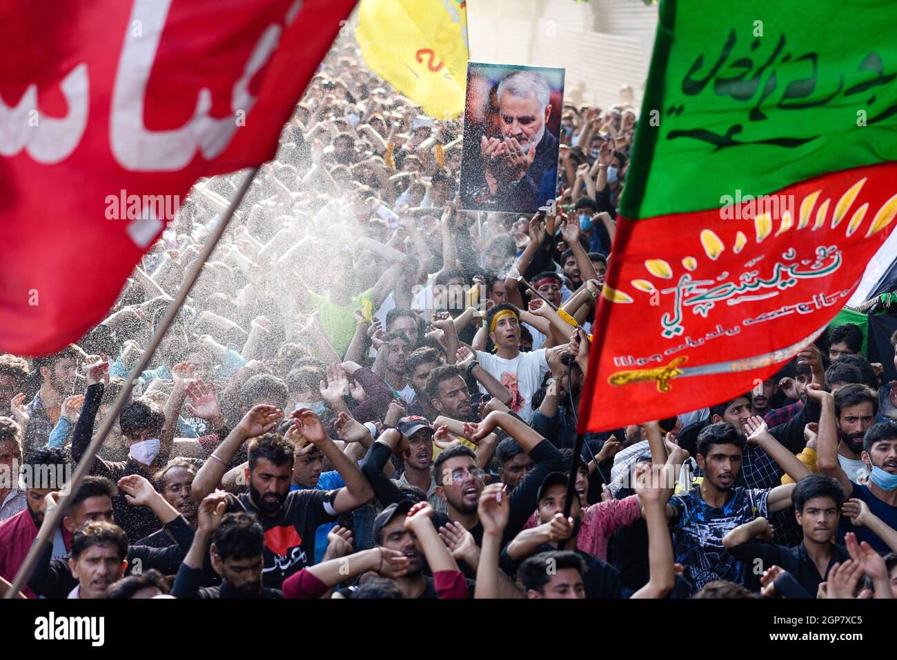 Srinagar, India. 29th Sep, 2021. Shia Muslims take part in a religious ...