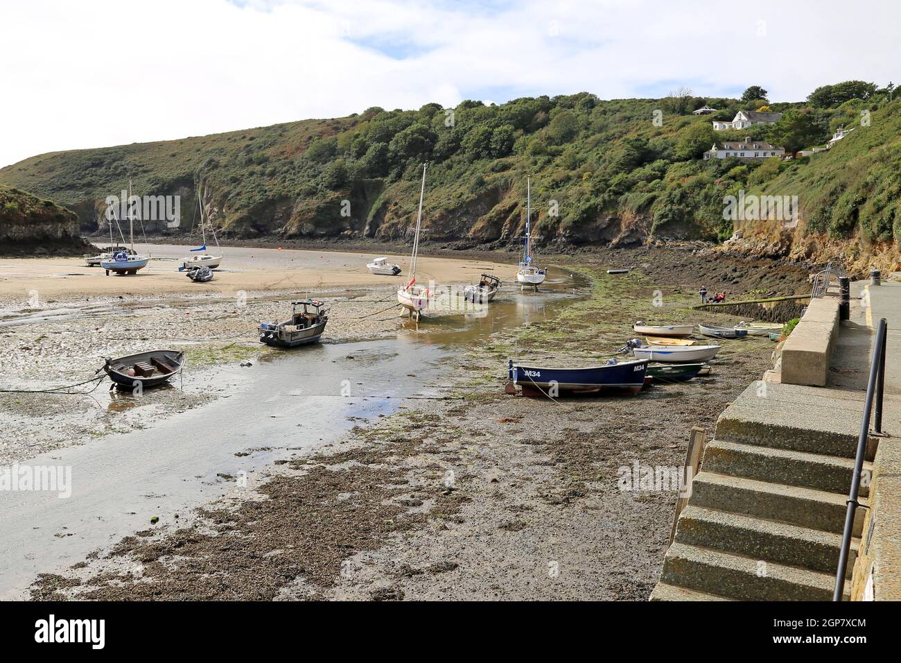 Solva estuary hi-res stock photography and images - Alamy