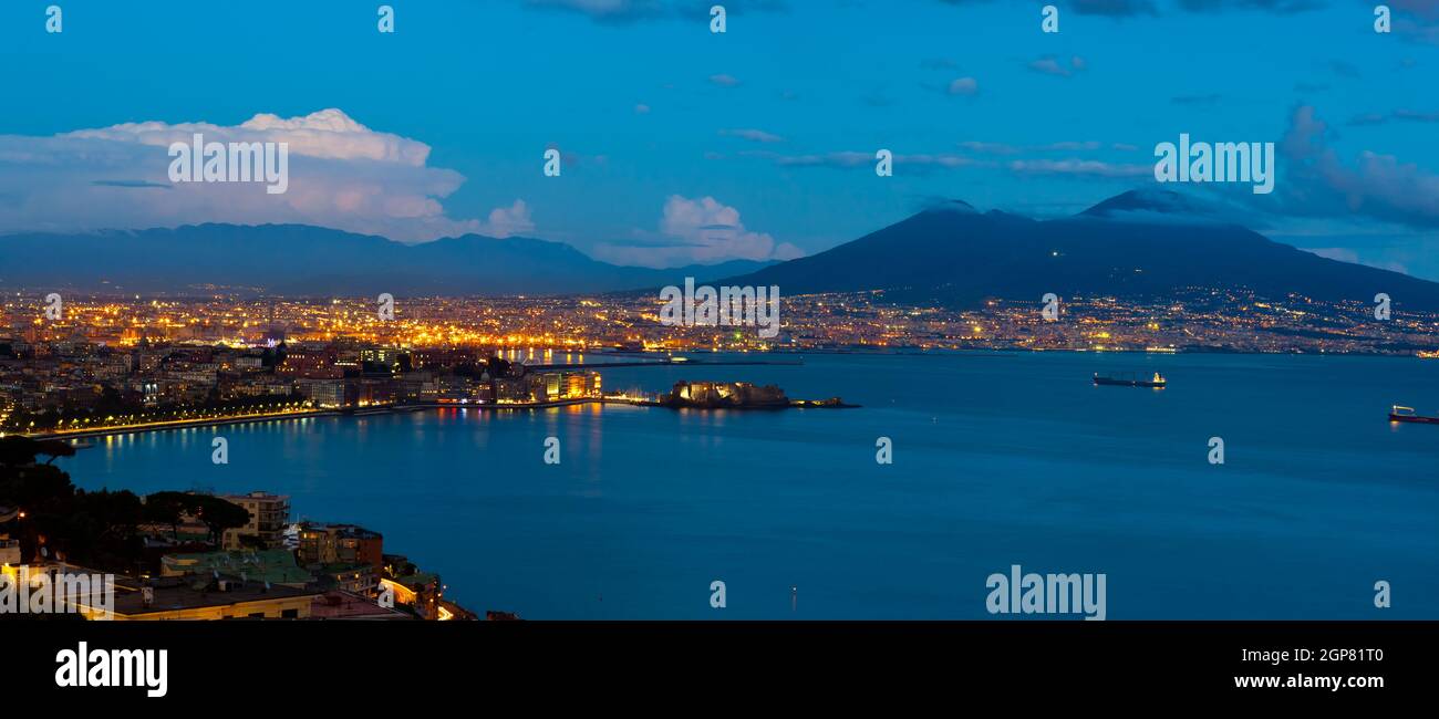 Best view of the gulf of Naples by night Stock Photo - Alamy