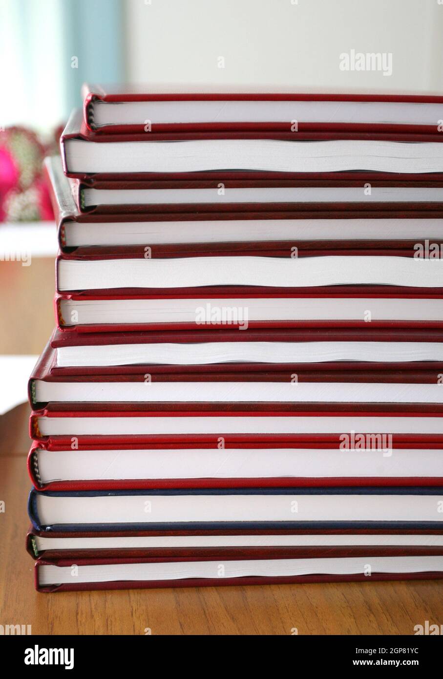 Graduation thesis hi-res stock photography and images - Alamy