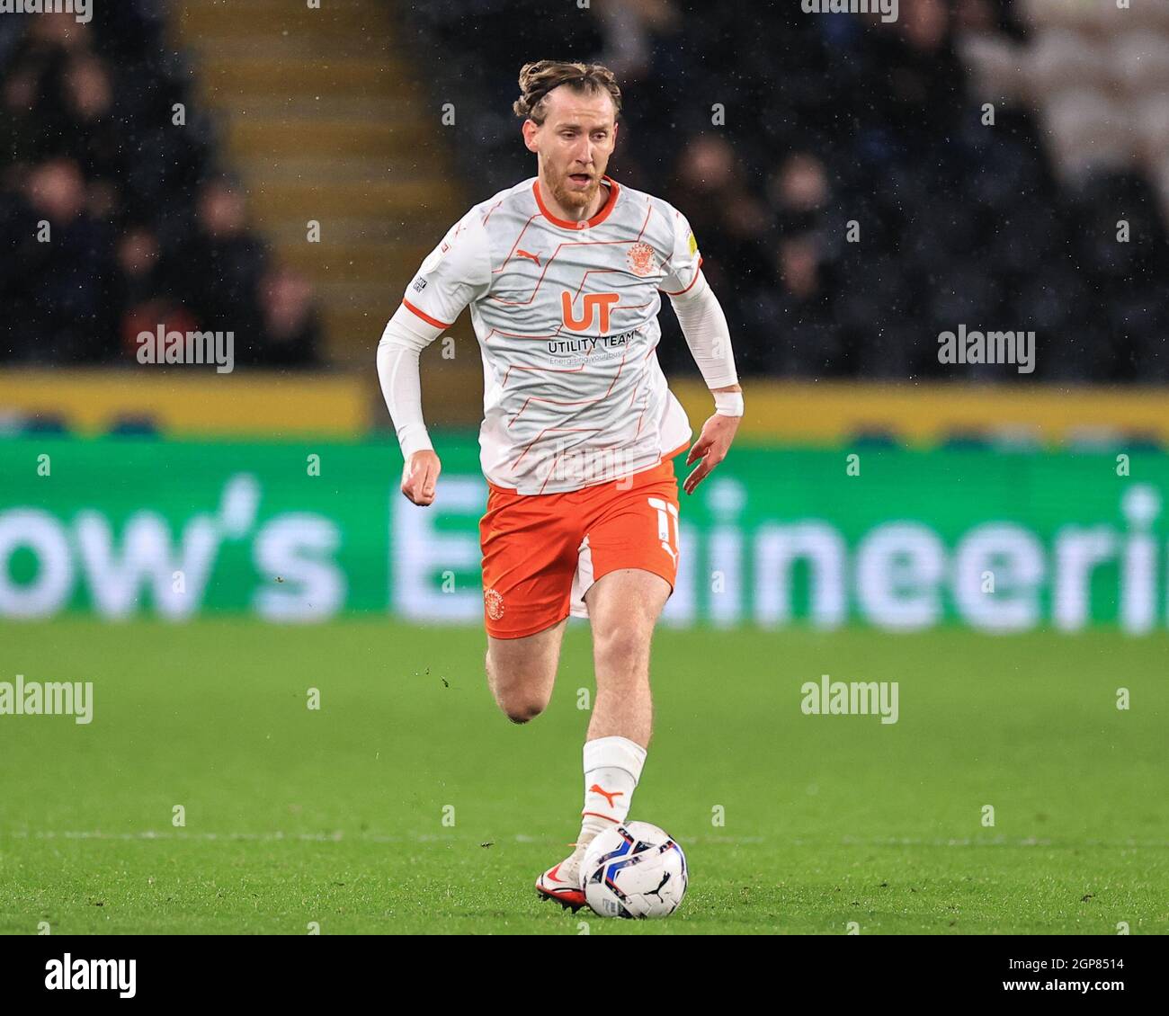 Josh Bowler #11 of Blackpool breaks with the ball Stock Photo - Alamy