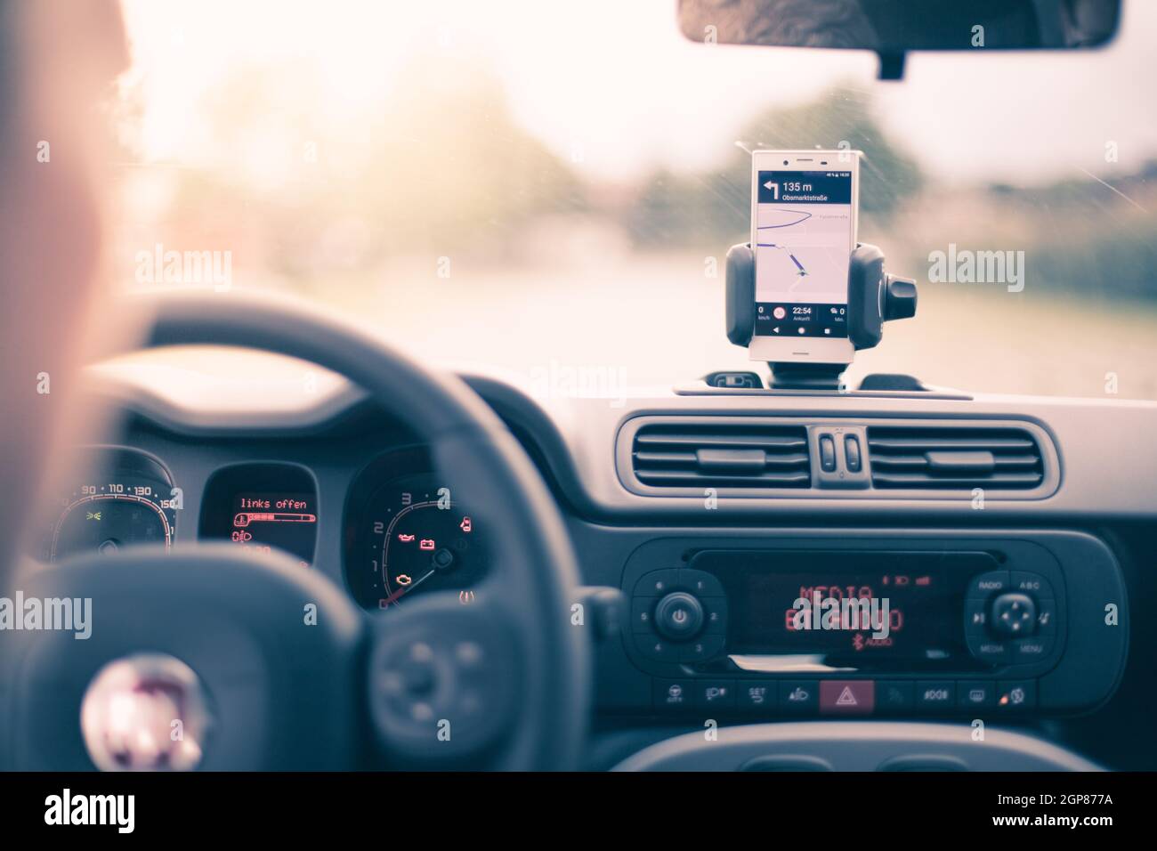 Smart car dash hi-res stock photography and images - Alamy