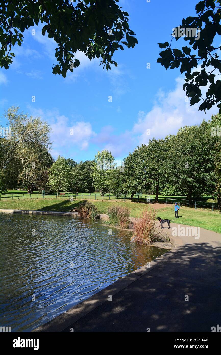 Abington Park in Northampton Northamptonshire Stock Photo - Alamy