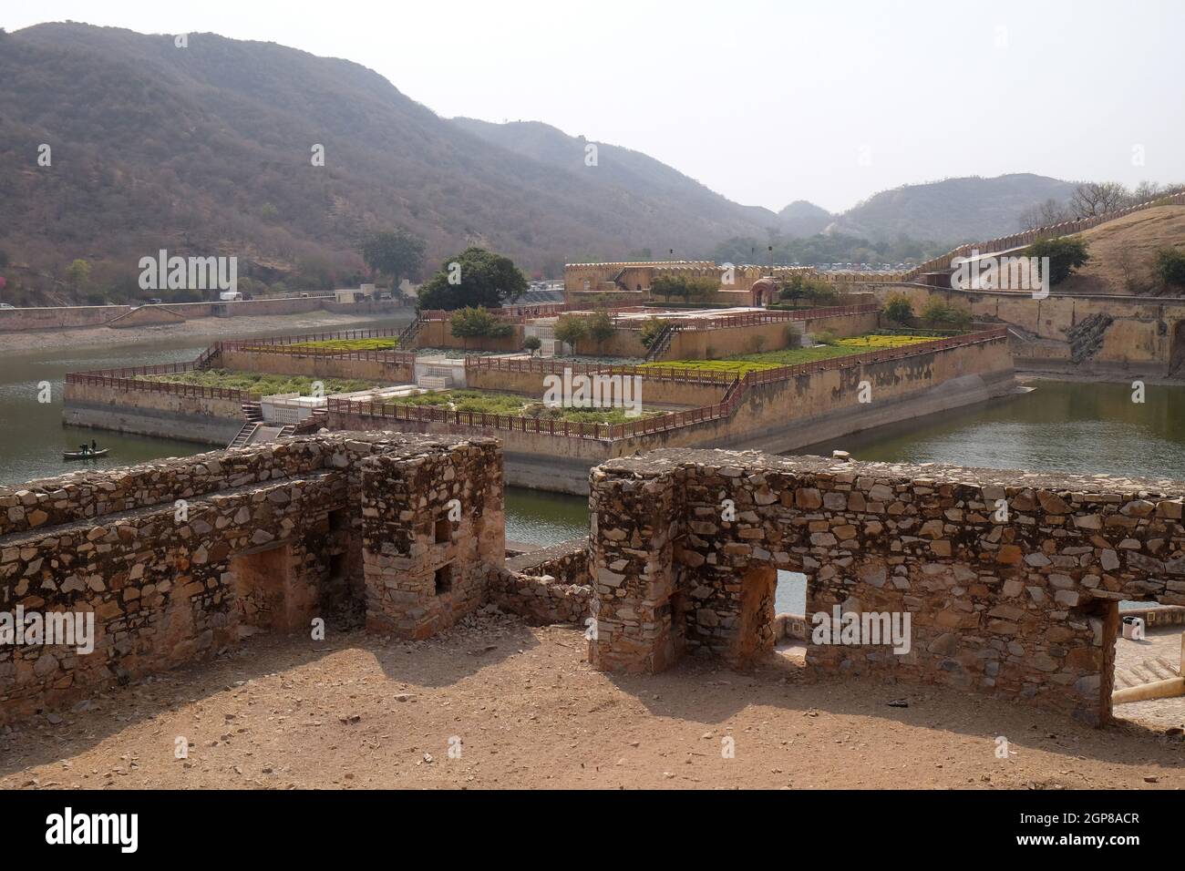 Beautiful gardens in Amber Fort, Jaipur, Rajasthan, India Stock Photo ...