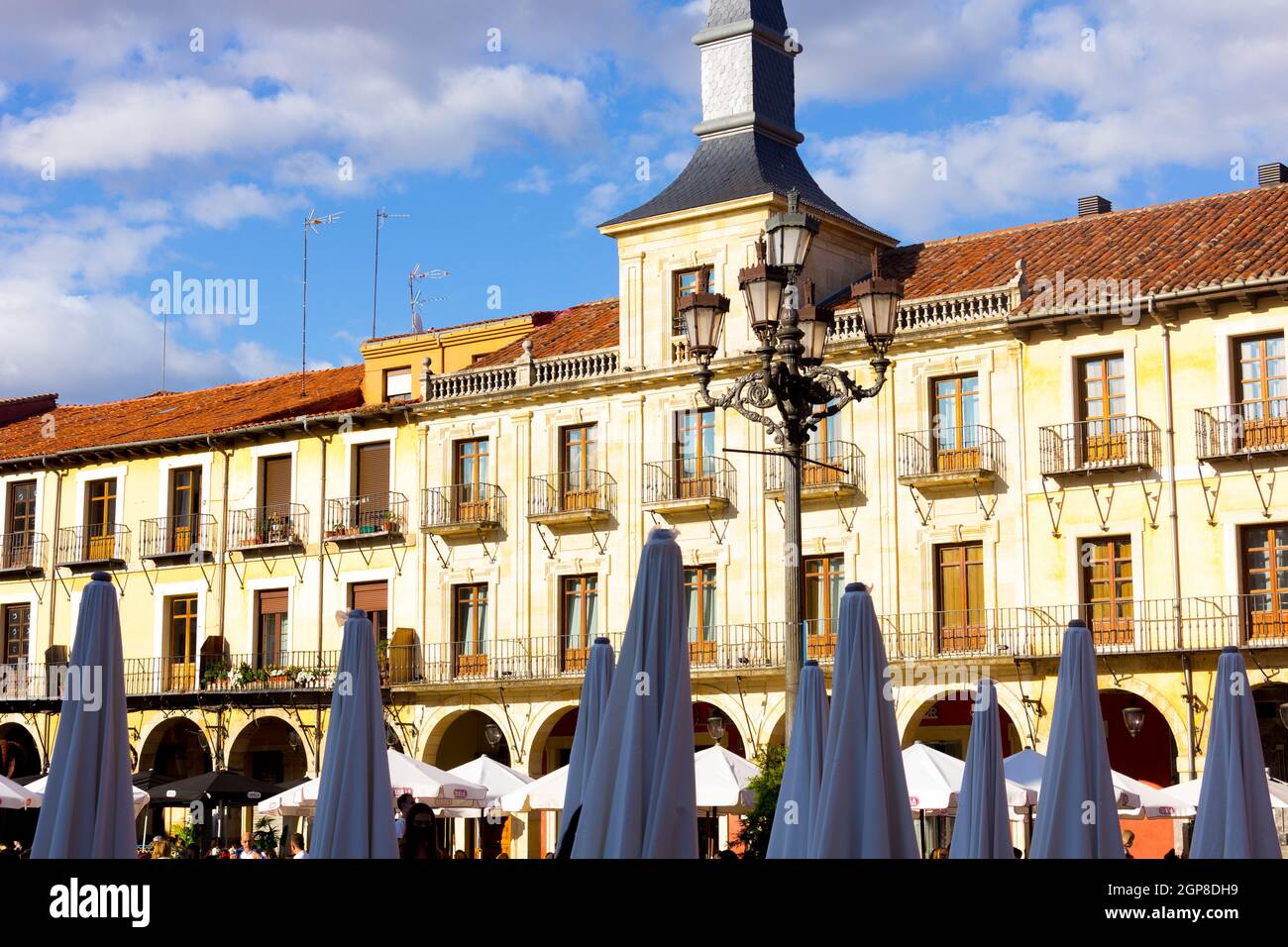 streets of the city of Leon in the region of Castilla-Leon, Spain Stock ...