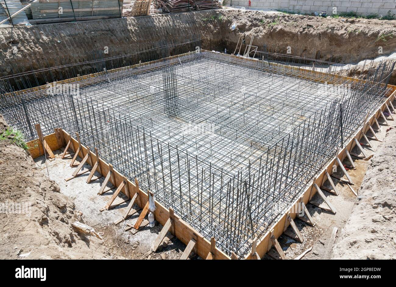Foundation of a new house with reinforced concrete Stock Photo - Alamy