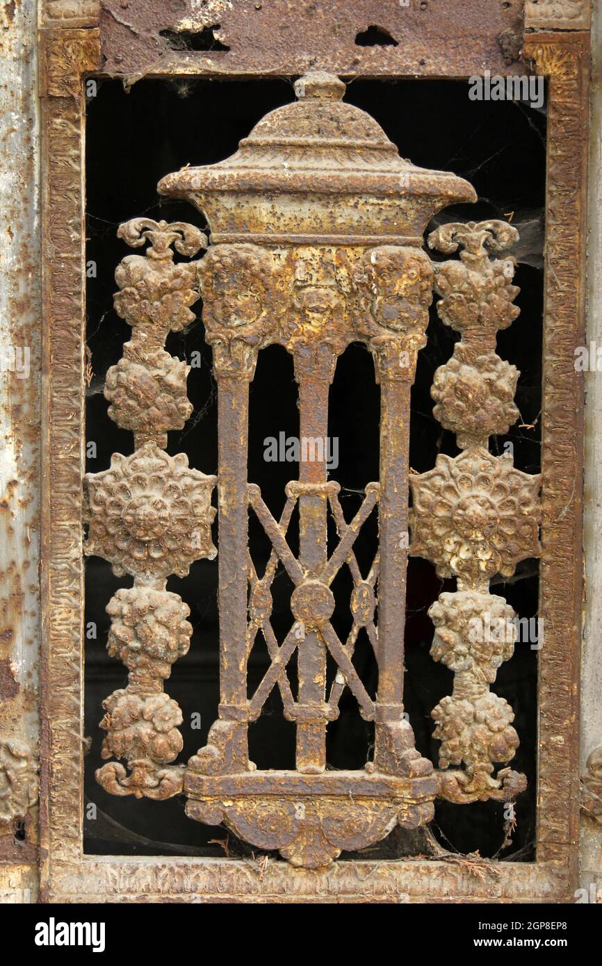Beautiful example of an ornate Paris tomb door in the Pere Lachaise ...