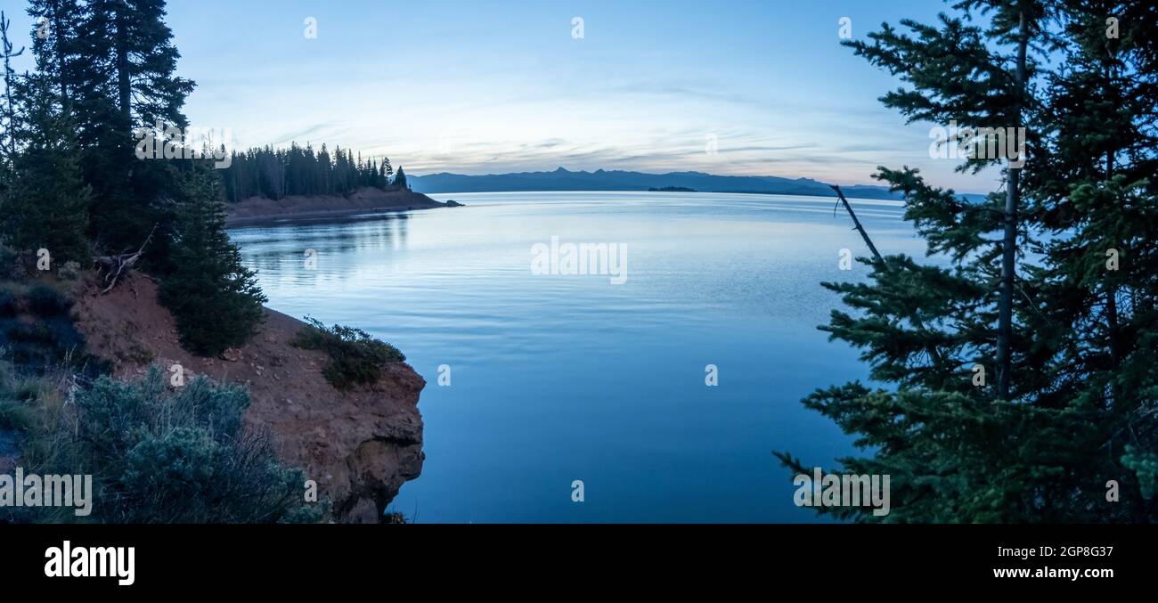 Sunrise over yellowstone lake in yellowstone national park Stock Photo ...