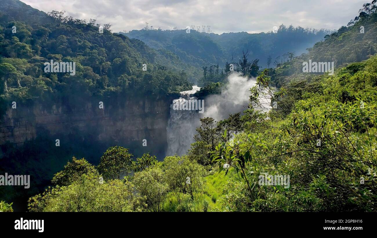 Ecuador waterfall tour hi-res stock photography and images - Alamy