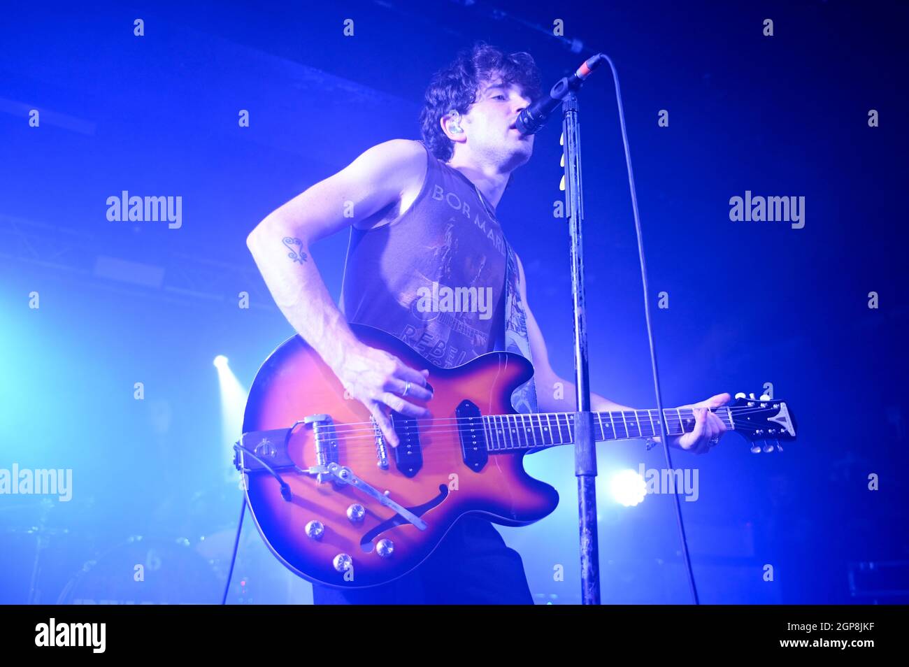 Inhaler music concert hi-res stock photography and images - Alamy