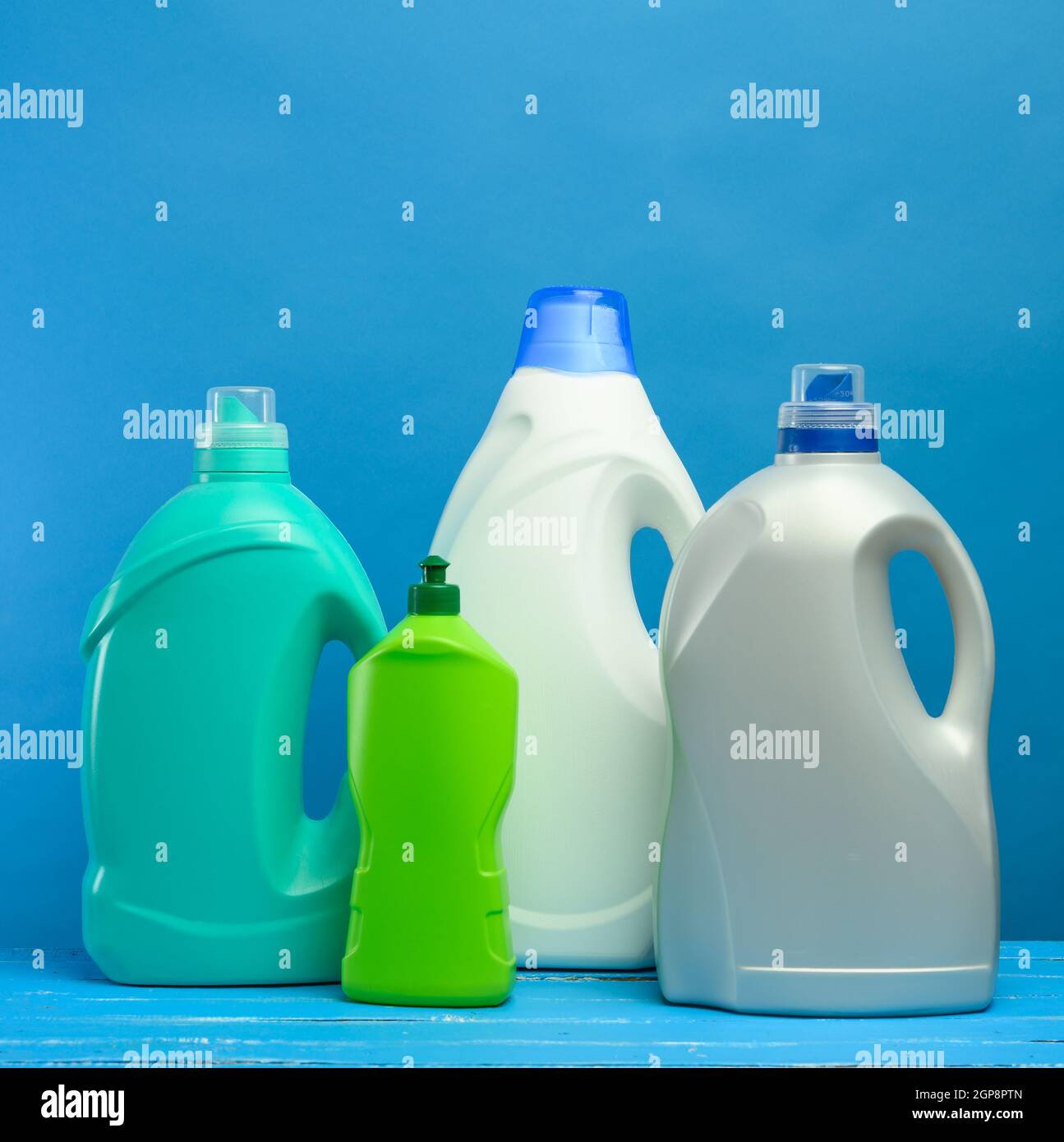 Wet detergents hi-res stock photography and images - Alamy