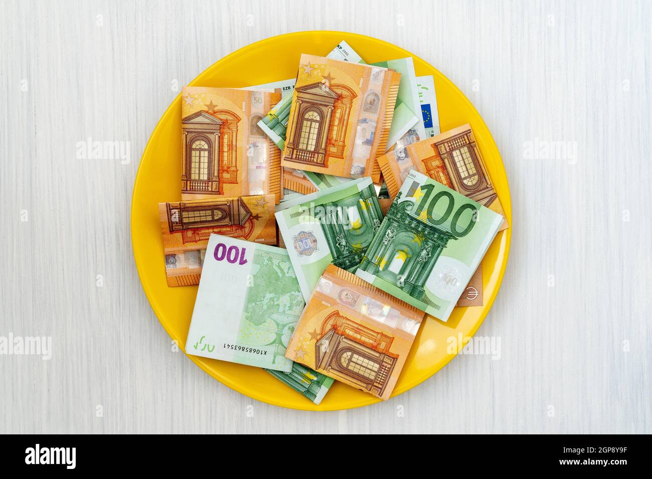 Euro banknotes from above hi-res stock photography and images - Alamy
