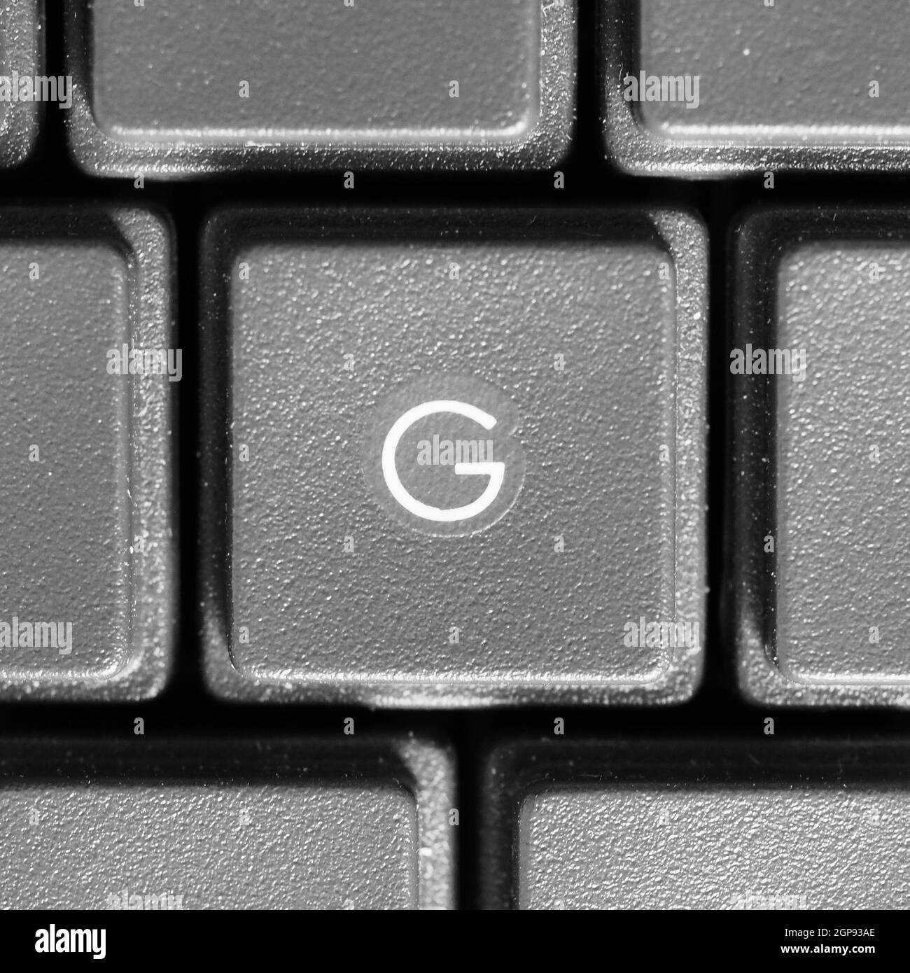 Letter G key on computer keyboard keypad Stock Photo - Alamy