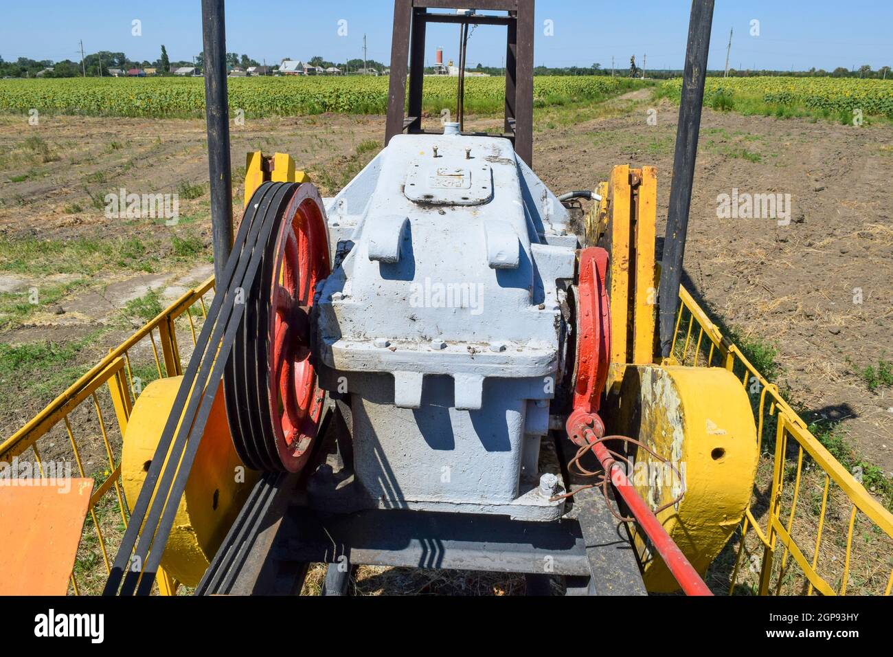 Electric drive and reducer of the pumping unit of an oil well ...