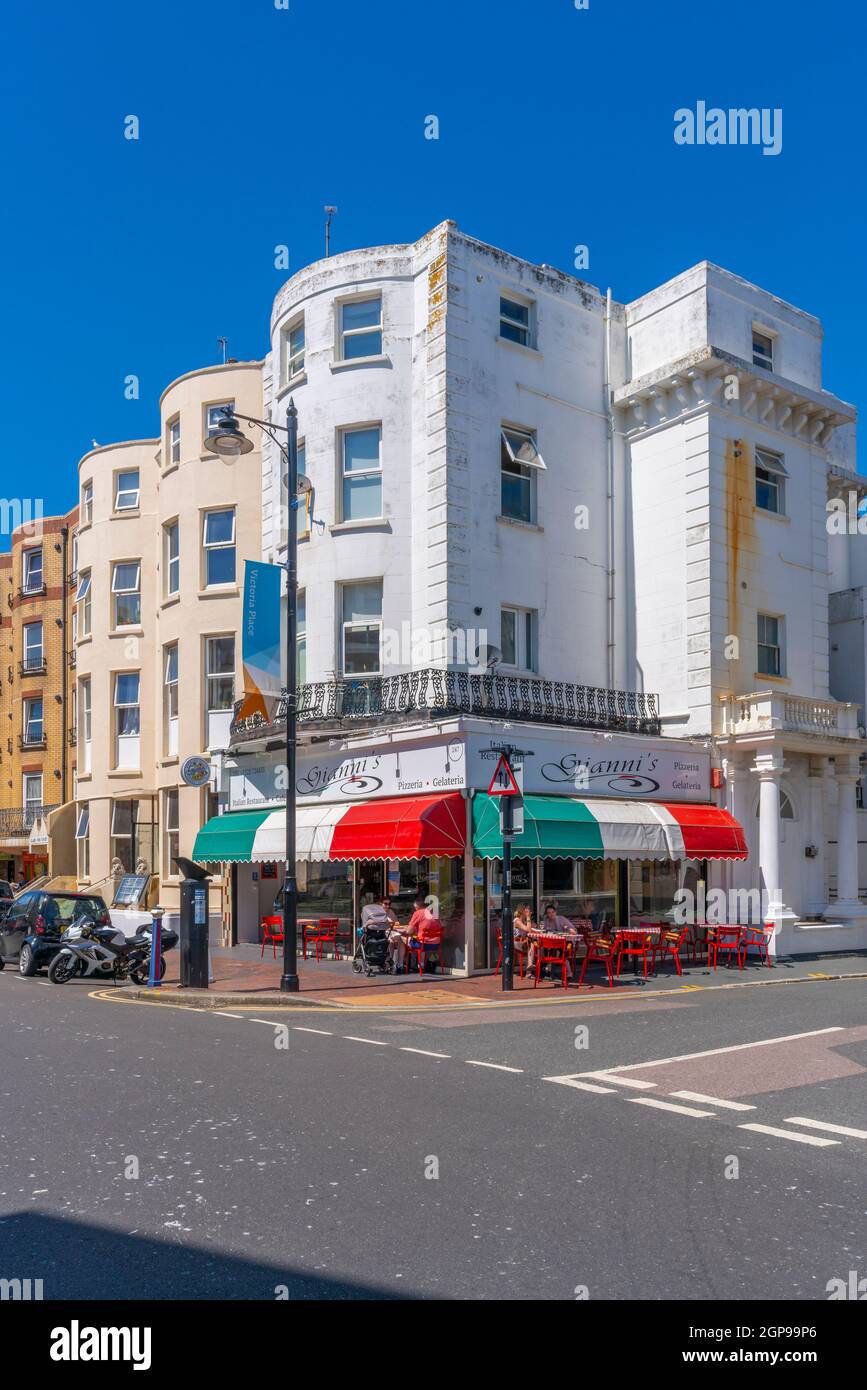 Alfresco dining view hi-res stock photography and images - Alamy