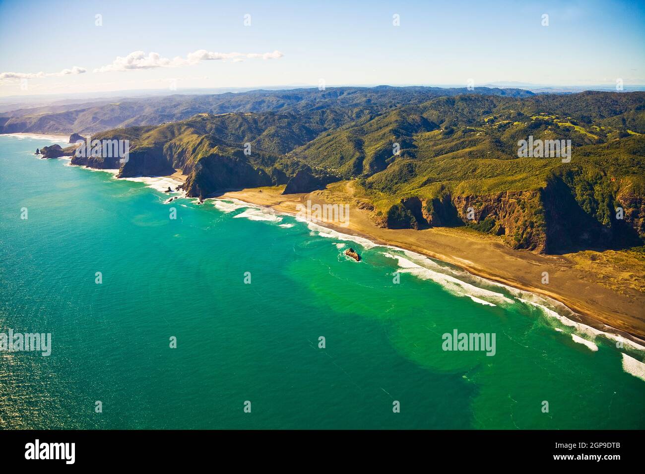 Aerial-Auckland West Coast Beaches-Karekare Stock Photo - Alamy