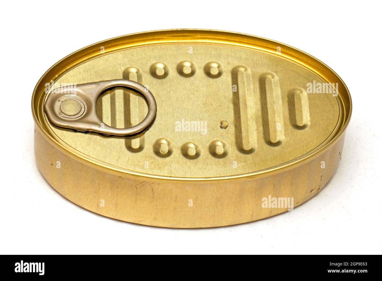 Closed gold colored metal food can isolated on white background Stock ...