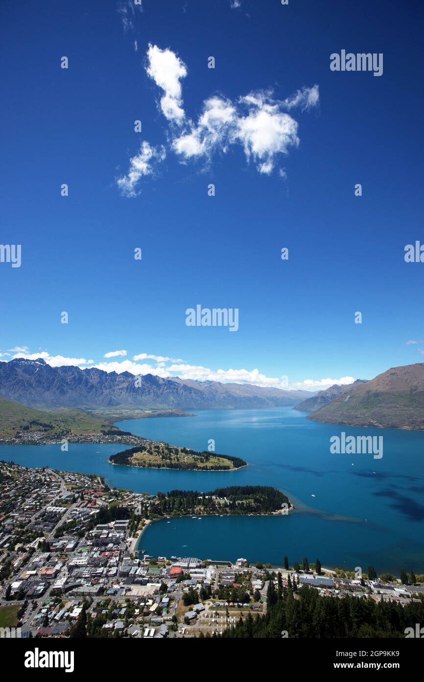 Panorama view Queenstown Bay and Lake Wakapitu in New Zealand ...
