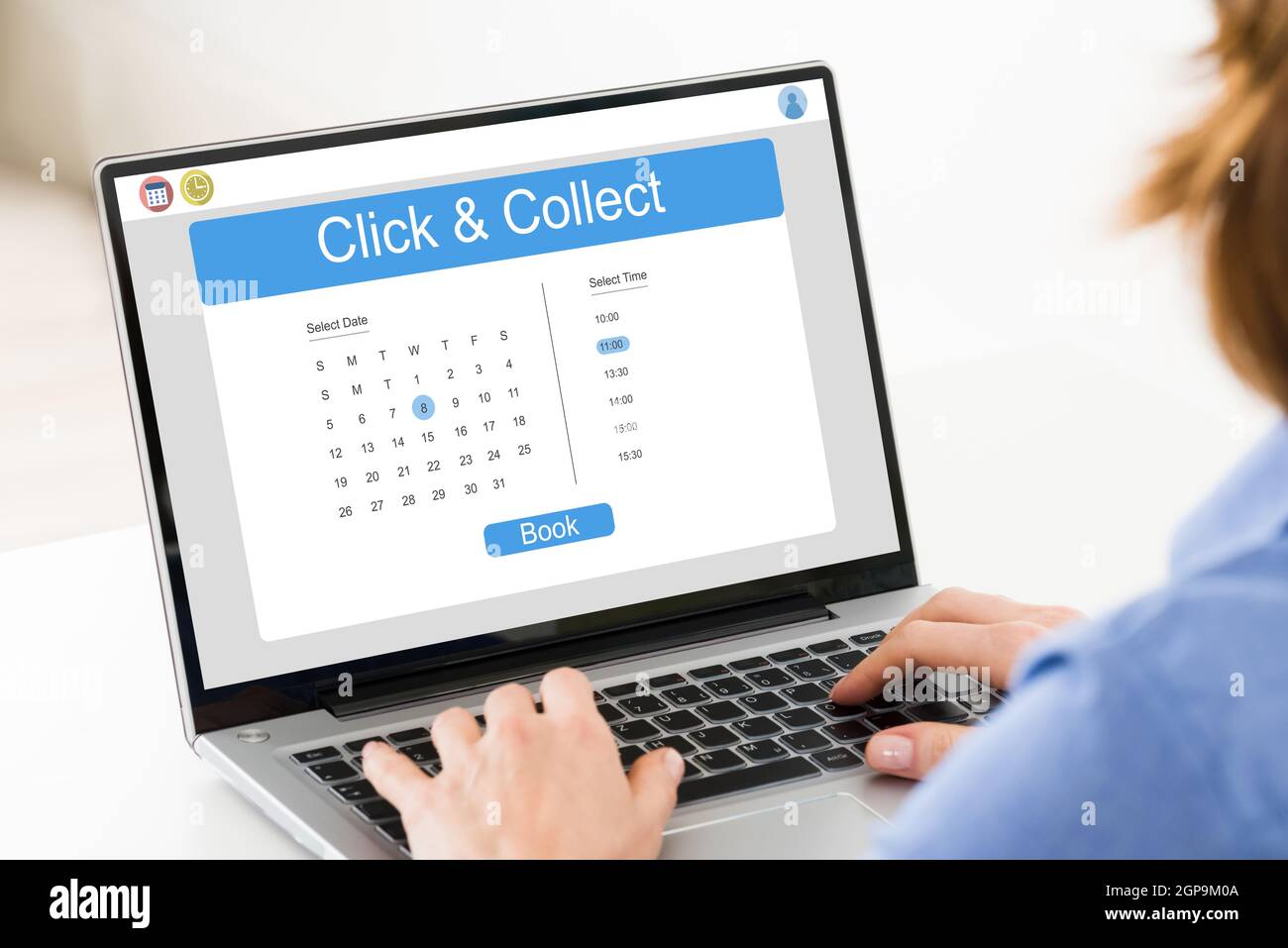 Click and collect woman hi-res stock photography and images - Alamy