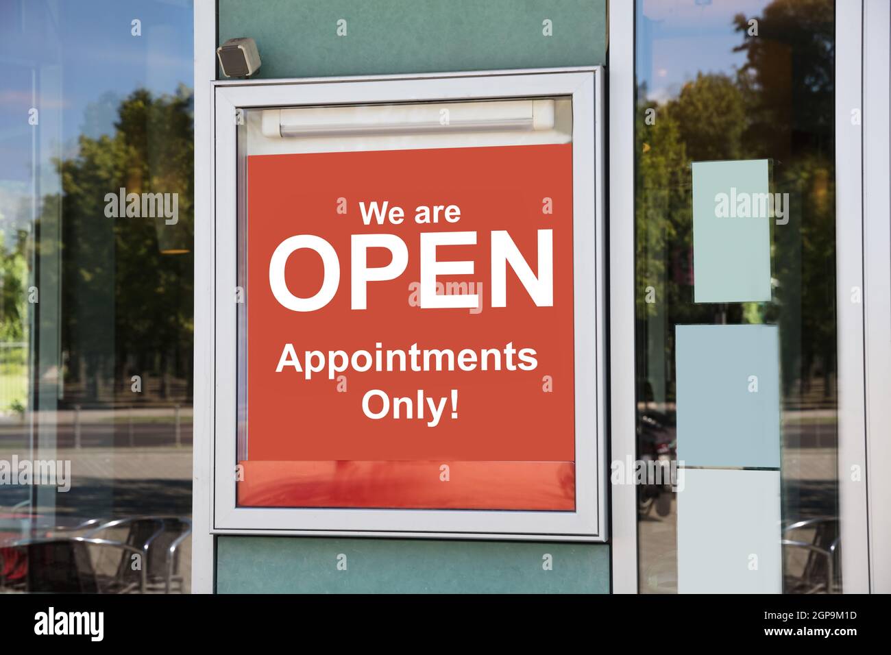 Business Store Or Shop Open Sign Board Stock Photo - Alamy