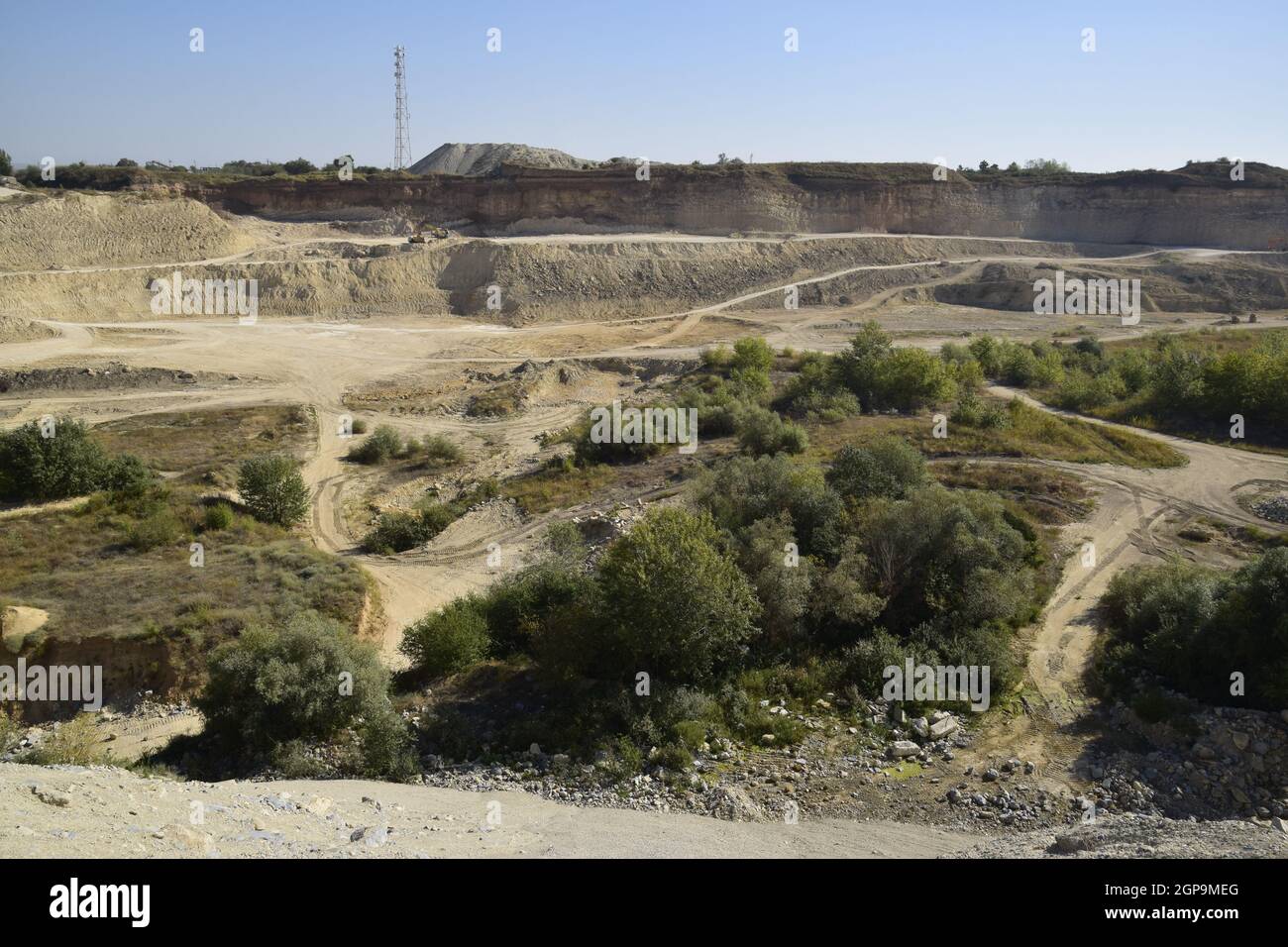 Quarrying sand machines truck hi-res stock photography and images - Alamy