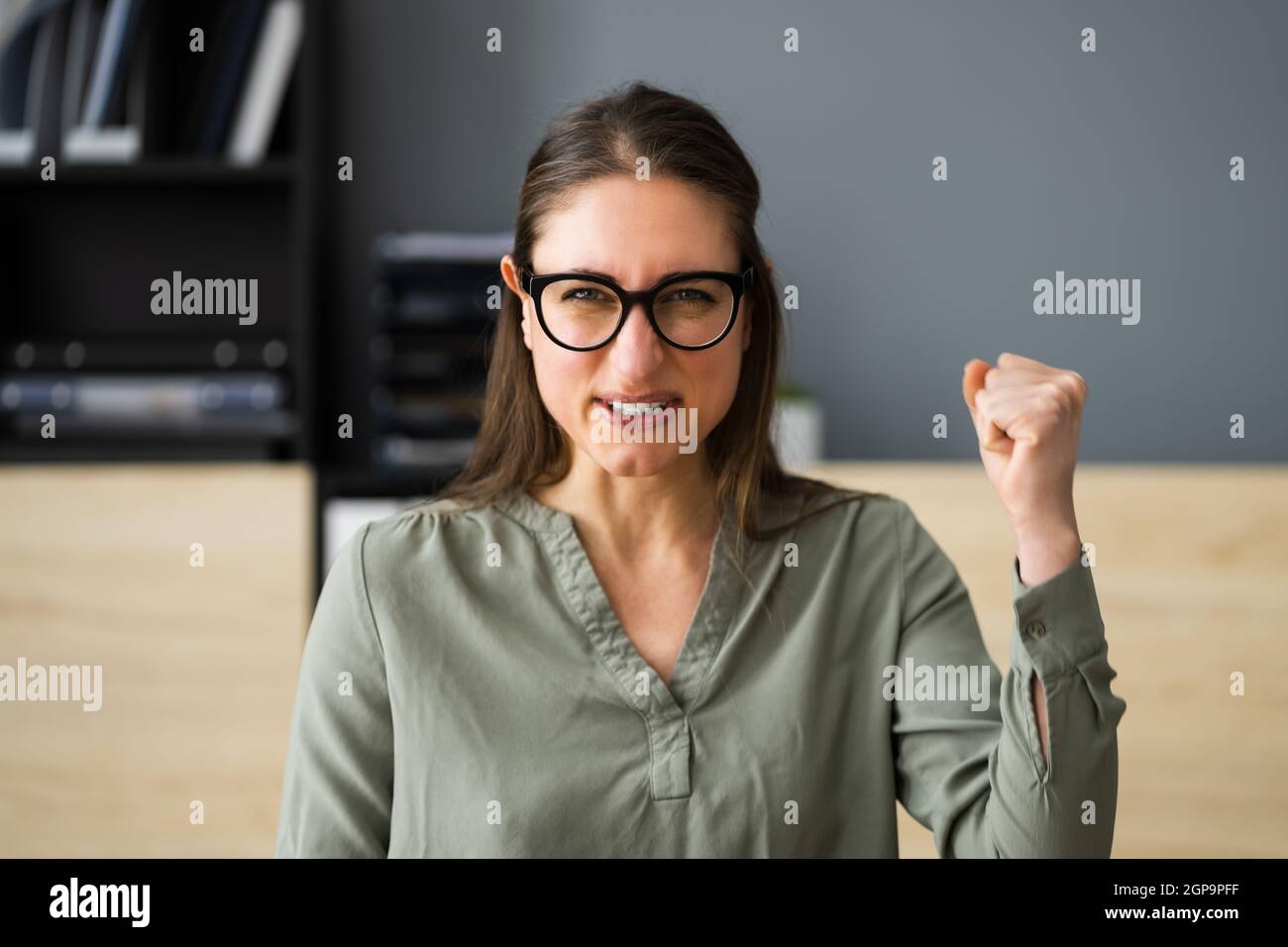 Angry Bully Business Manager Woman In Meeting Stock Photo - Alamy