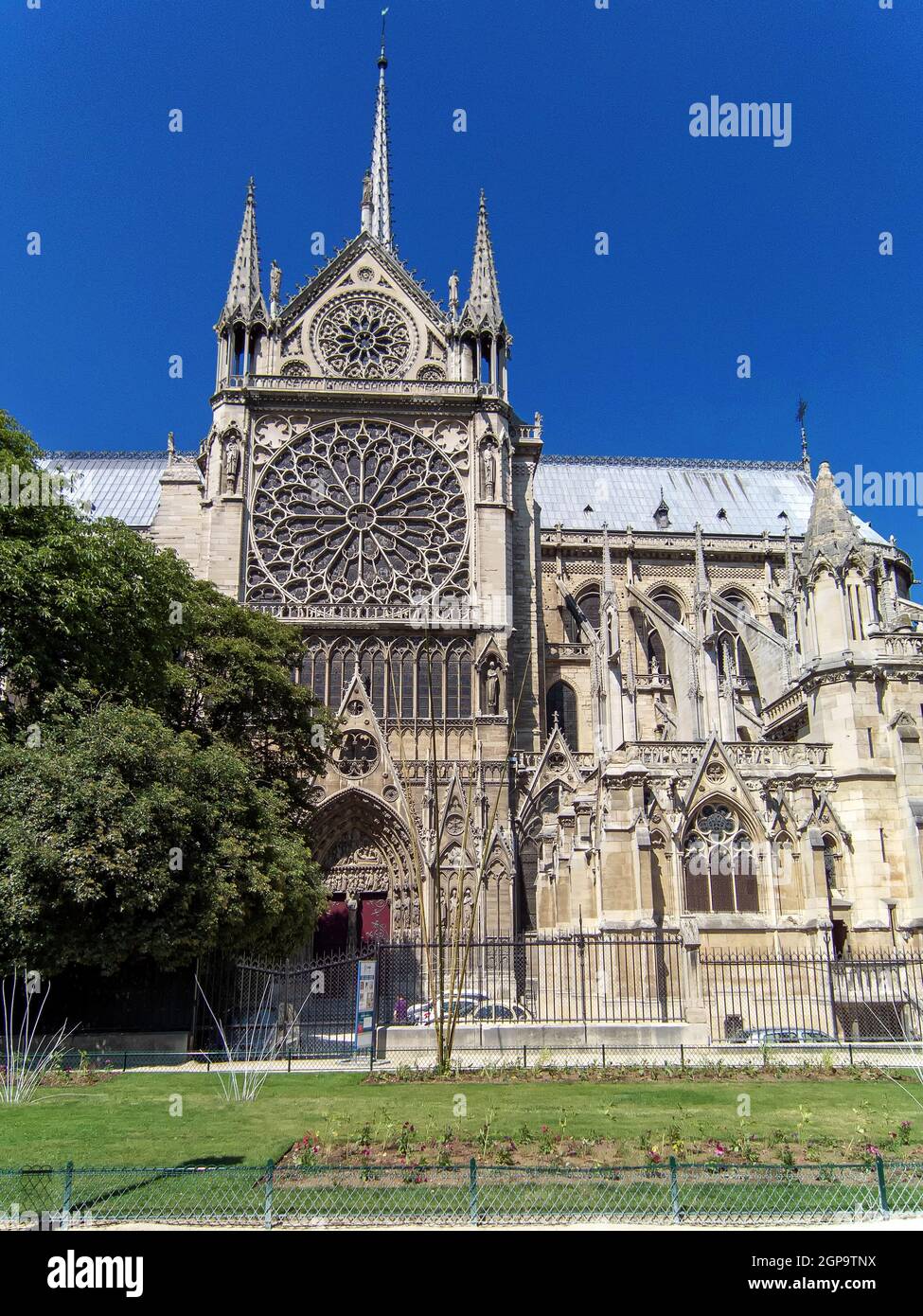 Cathedrale Notre Dame de Paris cite - catholic dome Stock Photo - Alamy