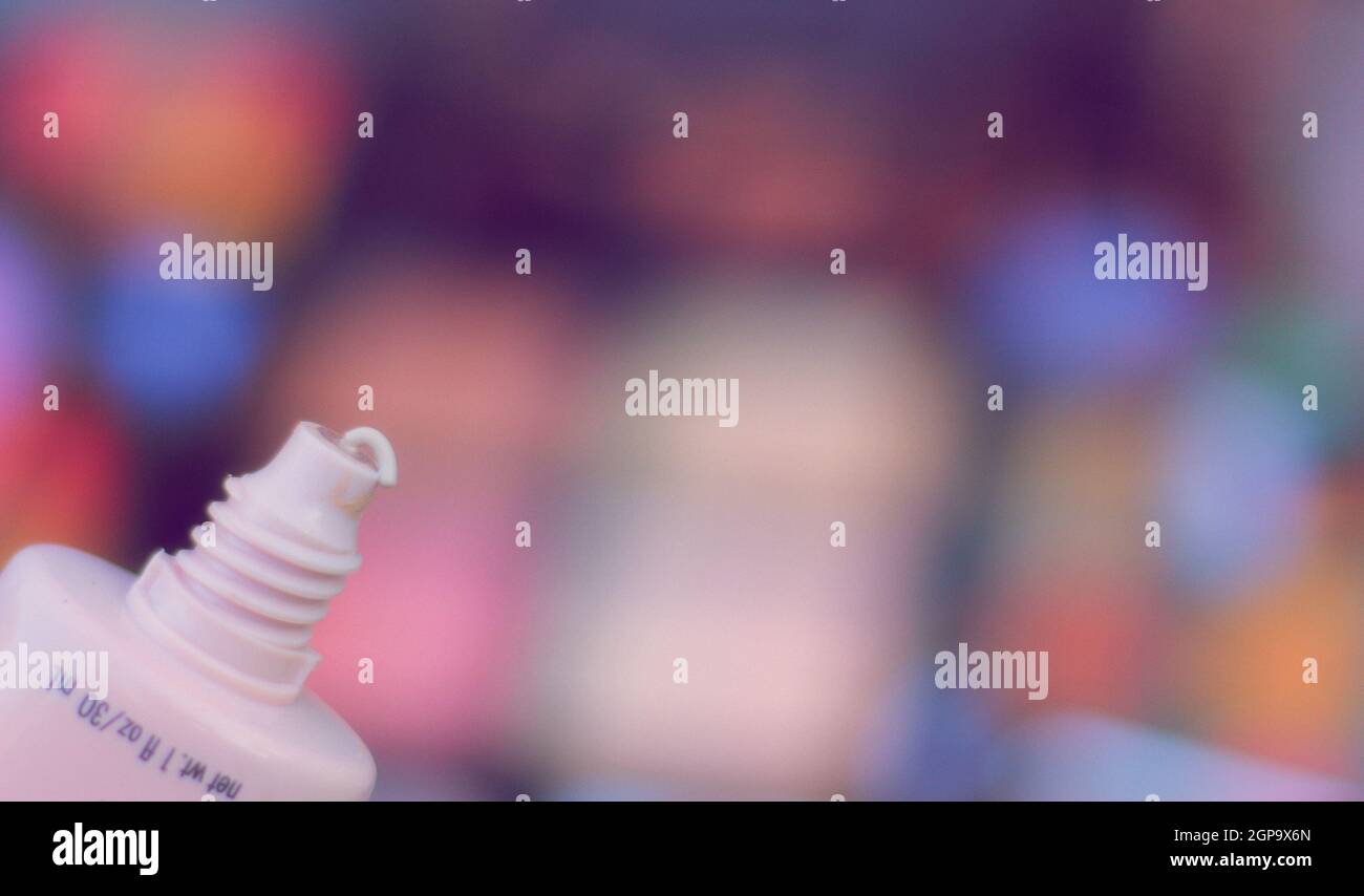 Make up counter cosmetics hi-res stock photography and images - Alamy