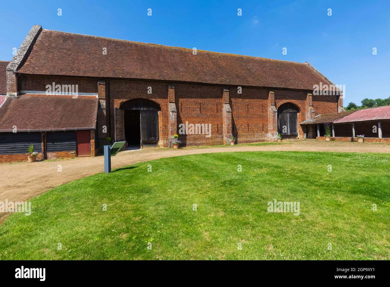 Old basing village hi-res stock photography and images - Alamy