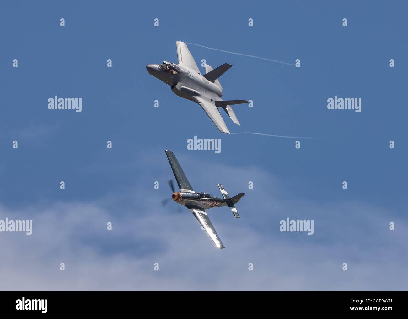 Steve hinton hi-res stock photography and images - Alamy