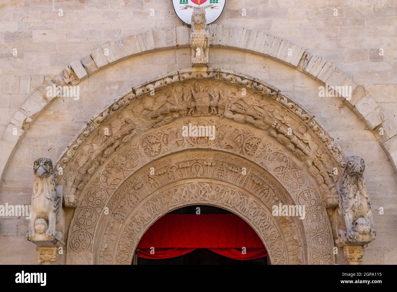 Ruvo cathedral hi-res stock photography and images - Alamy