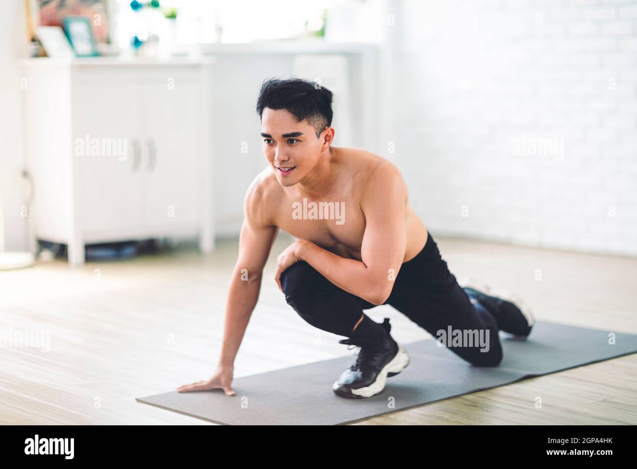 Young chinese man muscular hi-res stock photography and images - Alamy