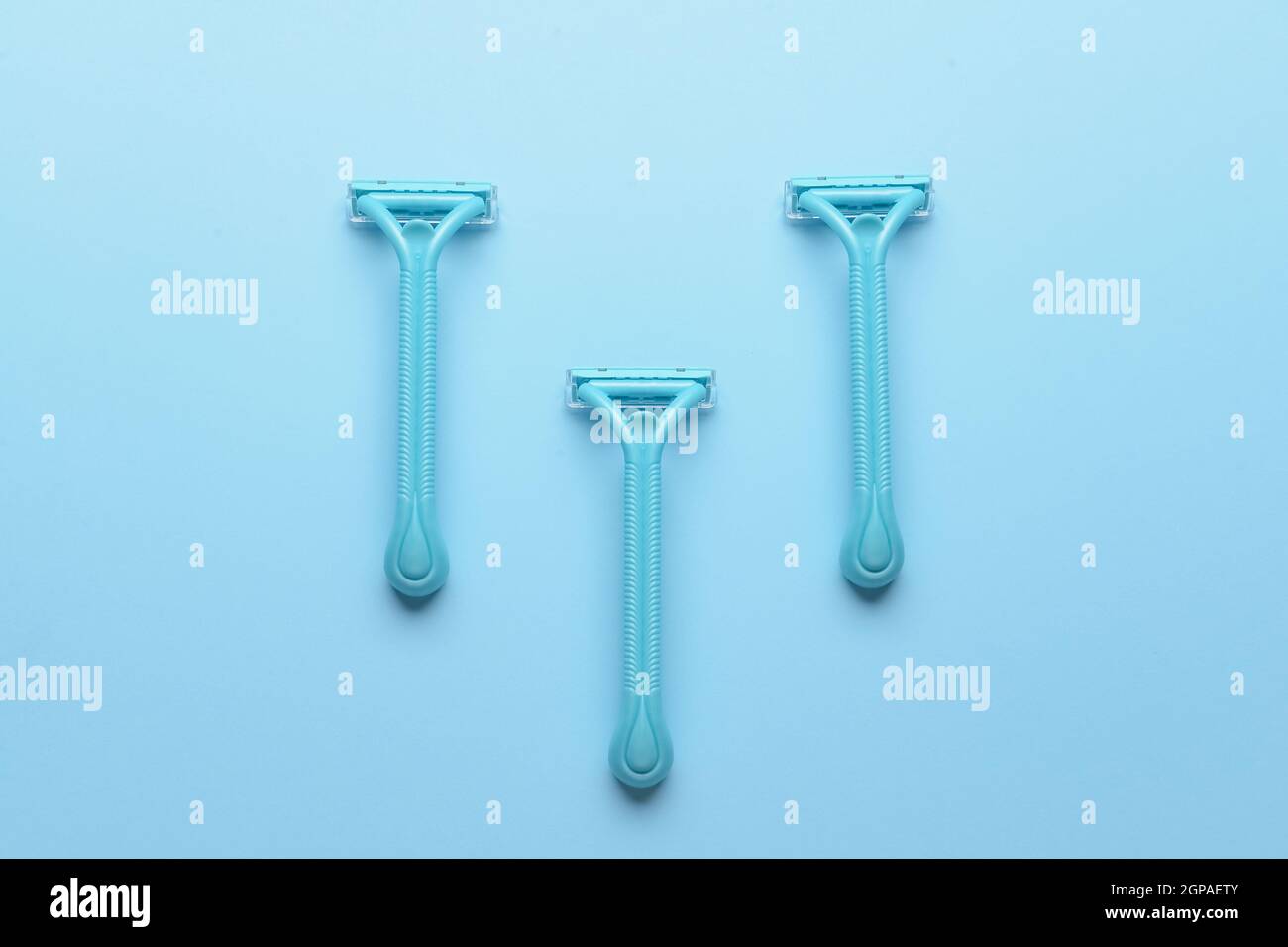 Safety razors hi-res stock photography and images - Alamy