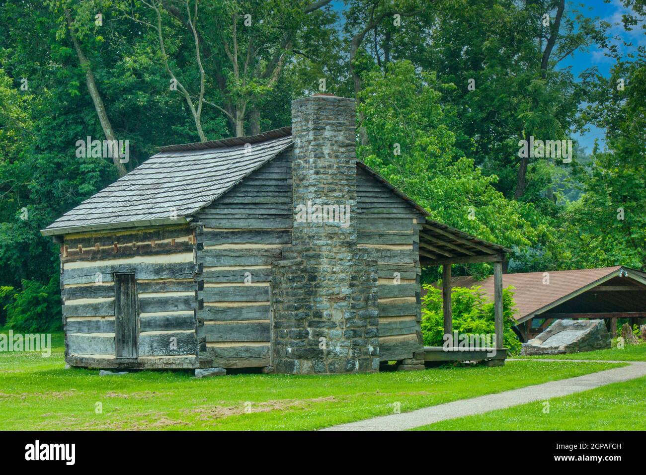 Davy Crockett Log Cabin