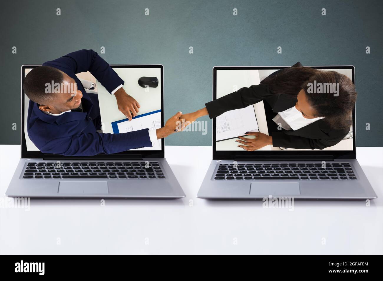 Internet Technology Computer Meeting Handshake. Video Conference Stock ...