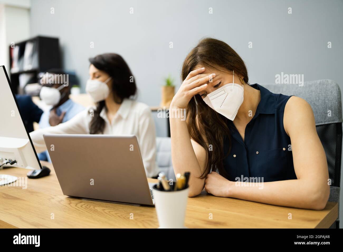 Upset Business Employees. Team Blame And Conflict Stock Photo - Alamy