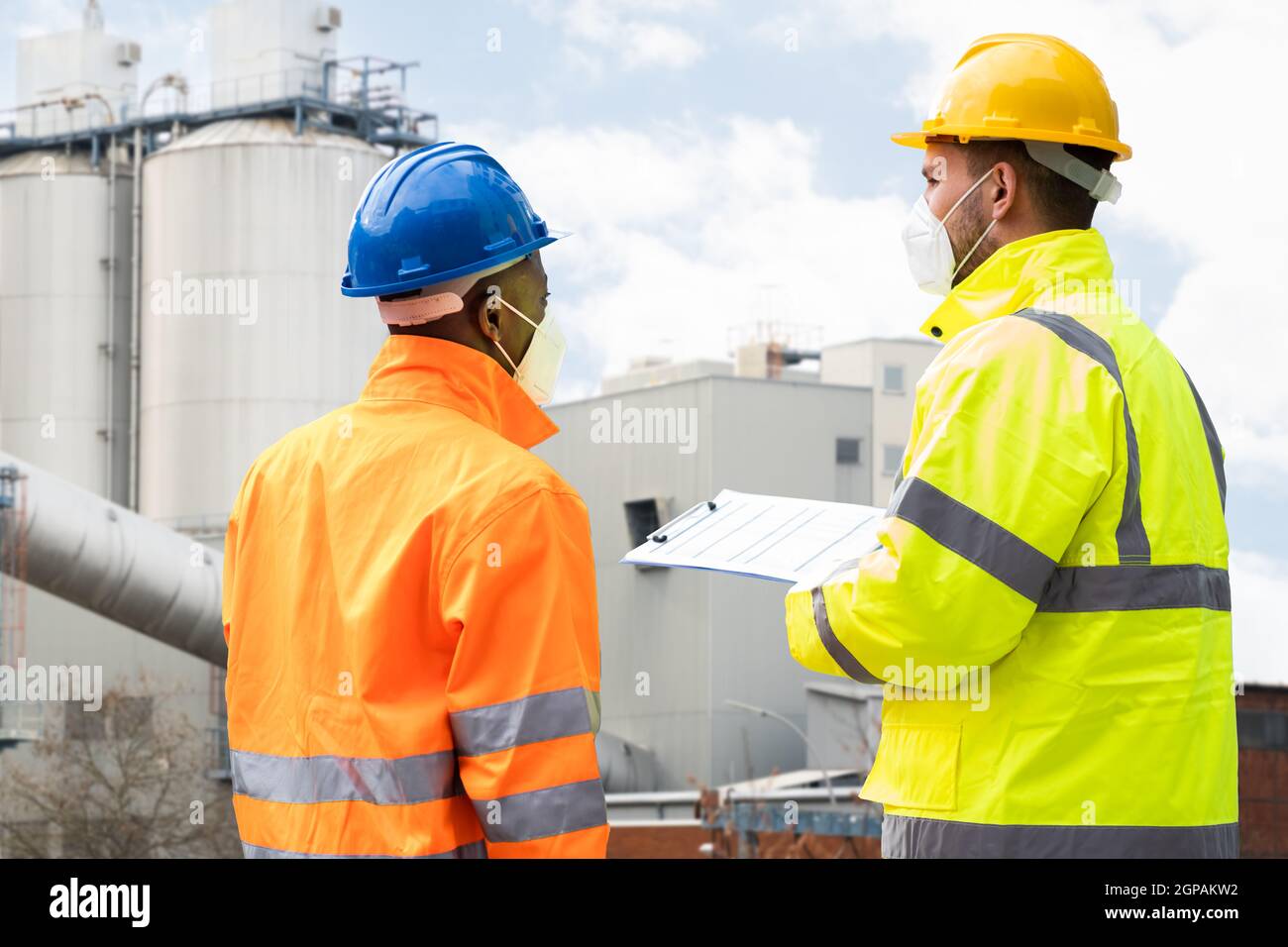 Safety inspector hi-res stock photography and images - Alamy