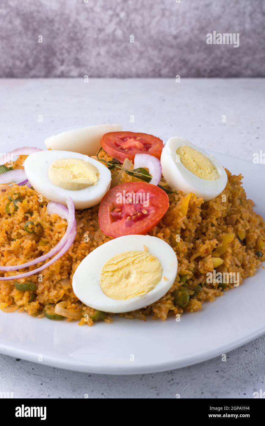 Idiyappam hi-res stock photography and images - Alamy