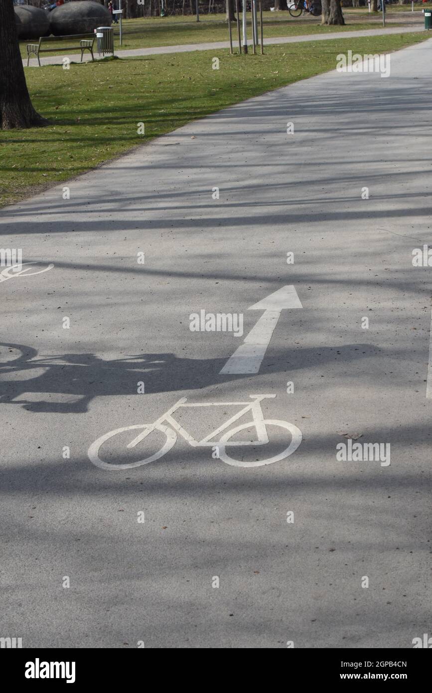 Route guidance systems hi-res stock photography and images - Alamy