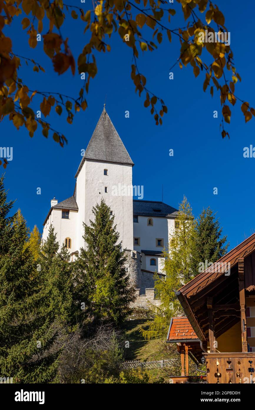Mauterndorf castle hi-res stock photography and images - Alamy