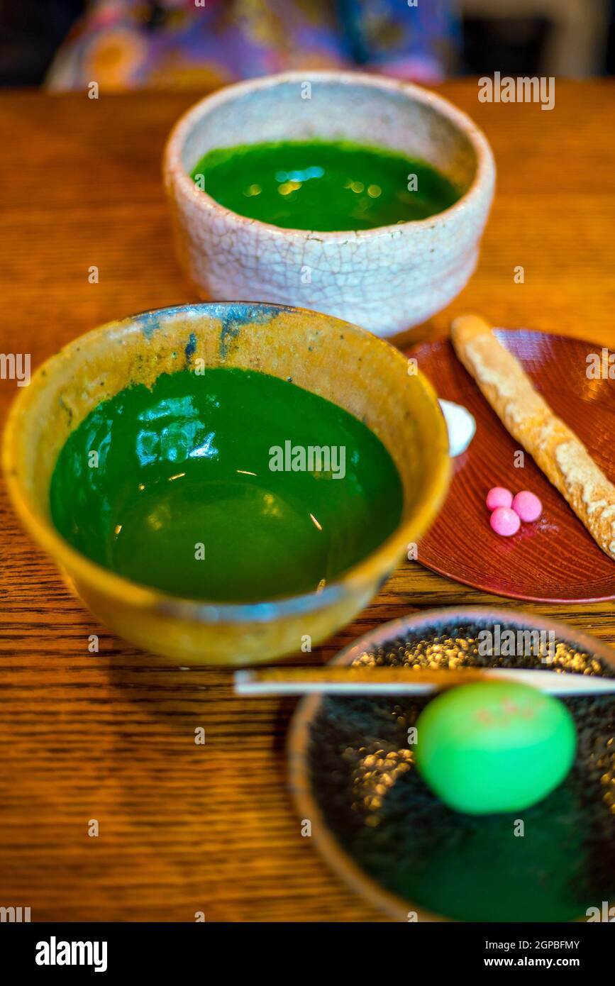 Traditional Kyoto style green tea in a japanese tea house Stock Photo ...