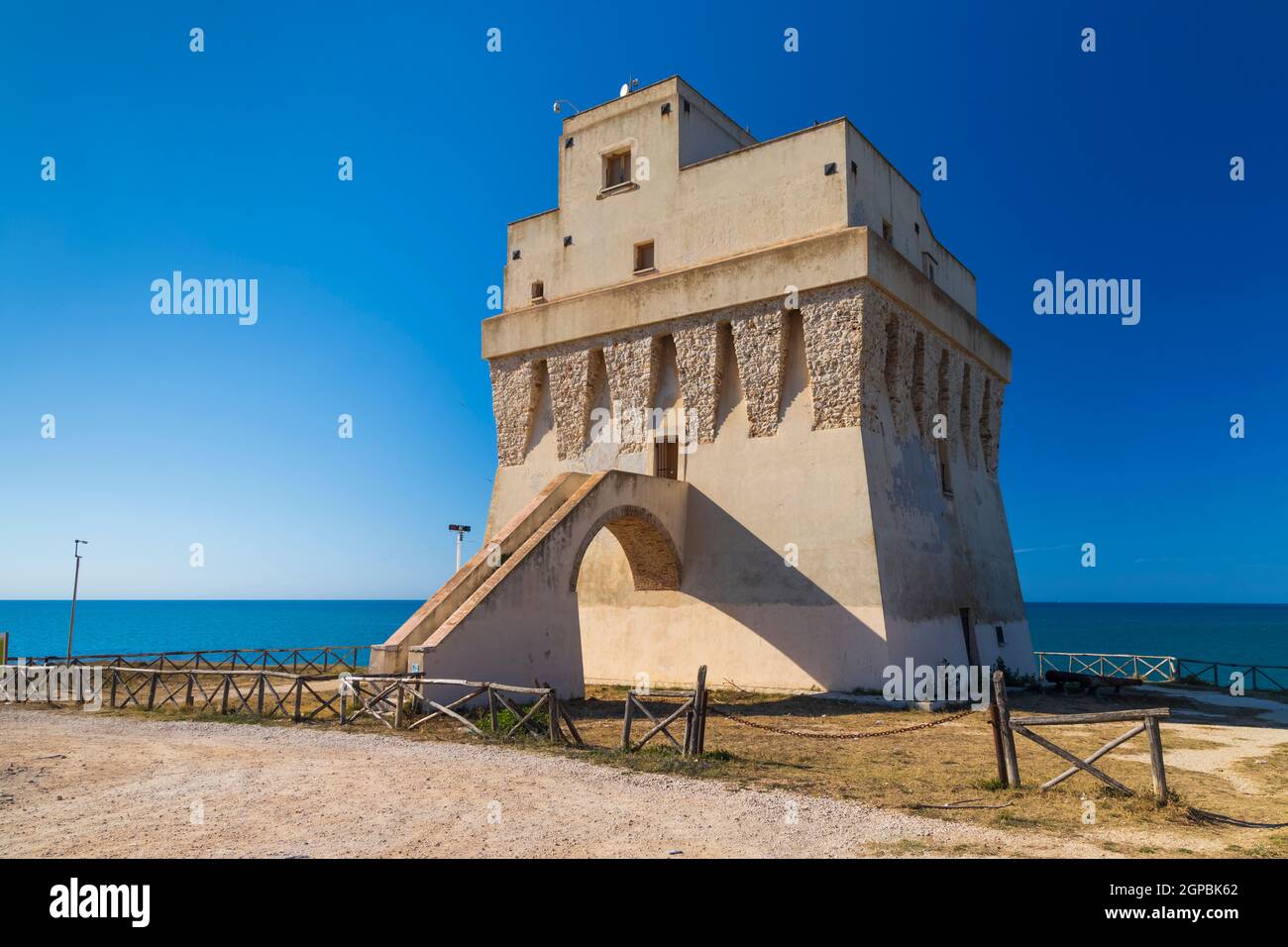Torre Mileto castle near San Nicandro Garganico, Apulia, Italy Stock ...
