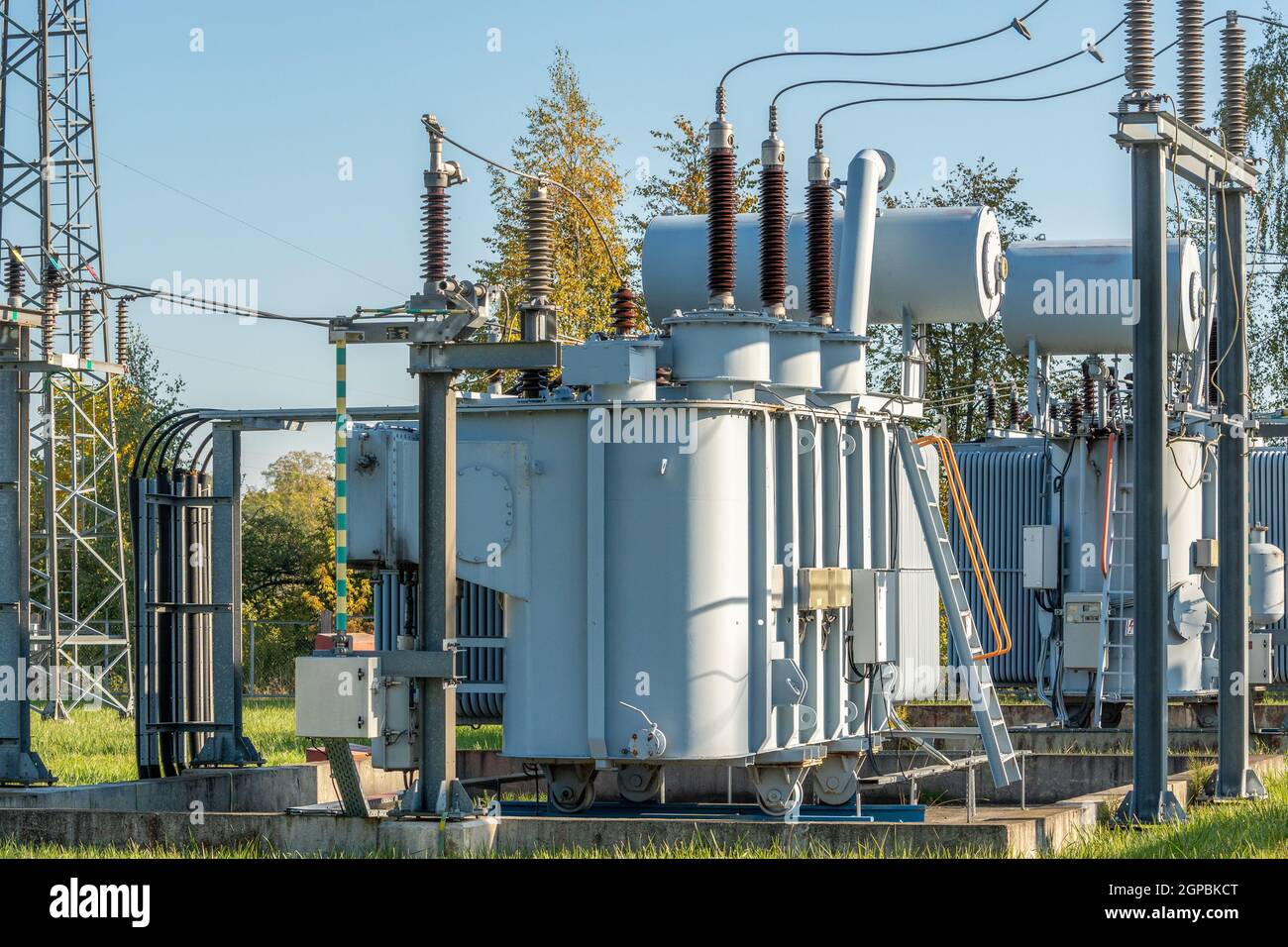 Electricity transmission line high voltage power distribution system ...