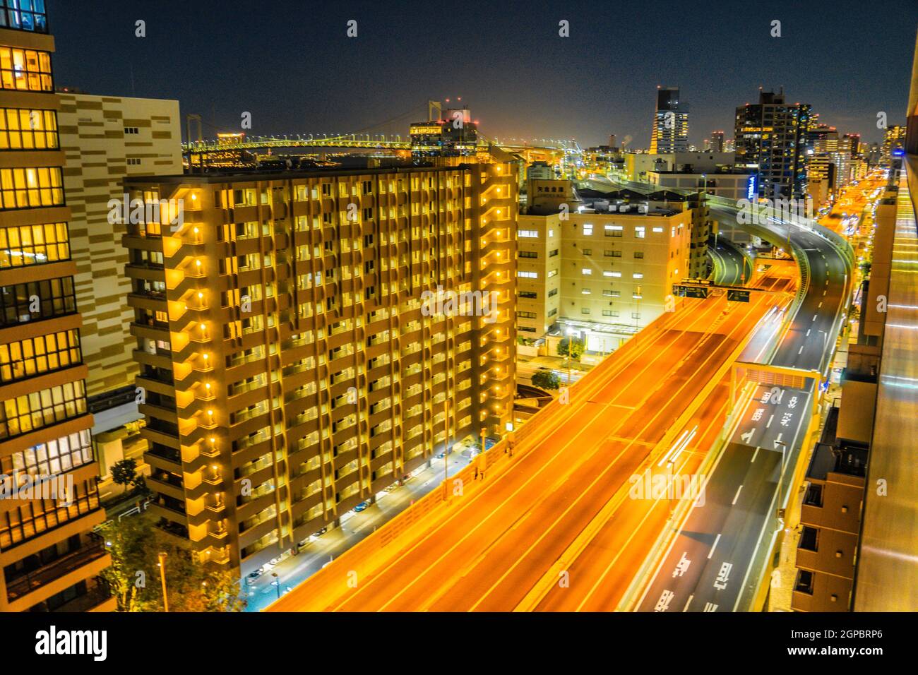 Of the Metropolitan Expressway Wangan night view (Minato-ku, Tokyo ...