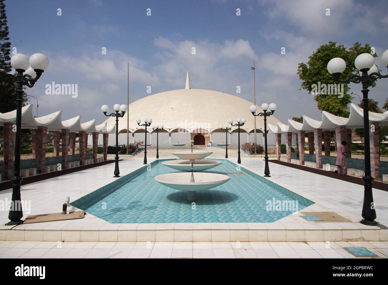 Tooba mosque hi-res stock photography and images - Alamy