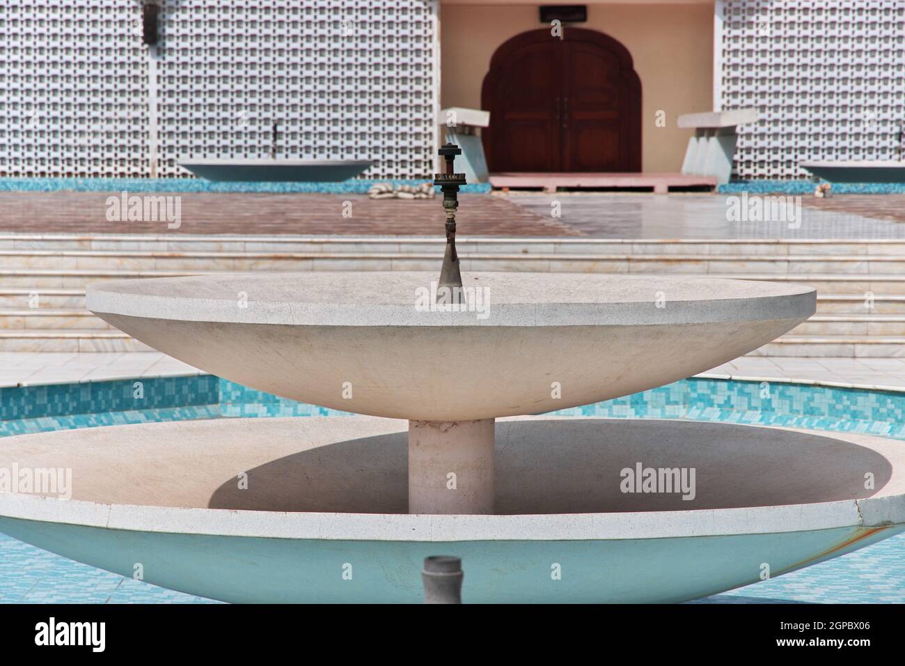 Tooba mosque hi-res stock photography and images - Alamy