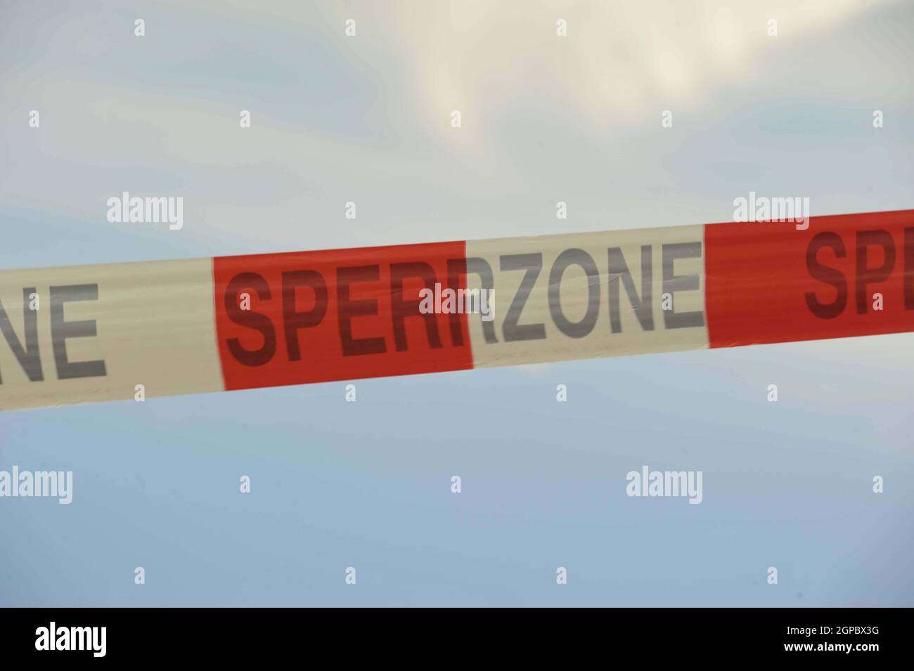 Task force barrier hi-res stock photography and images - Alamy