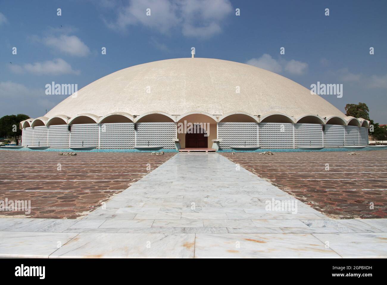 Tooba mosque hi-res stock photography and images - Alamy